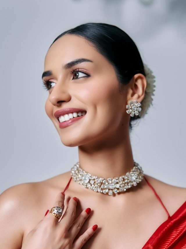 Cues To Rock Saree Style In Blouse Designs Inspired By Manushi Chhillar ...