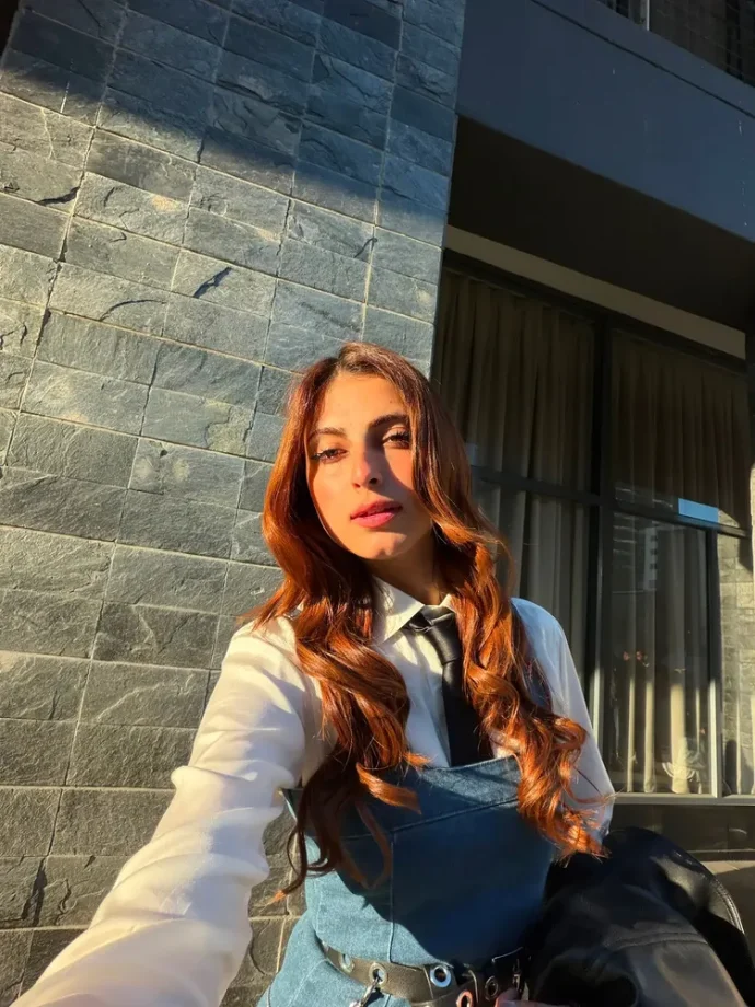 Farrhana Bhatt Elevates Everyday Style with Chic Denim Power Look